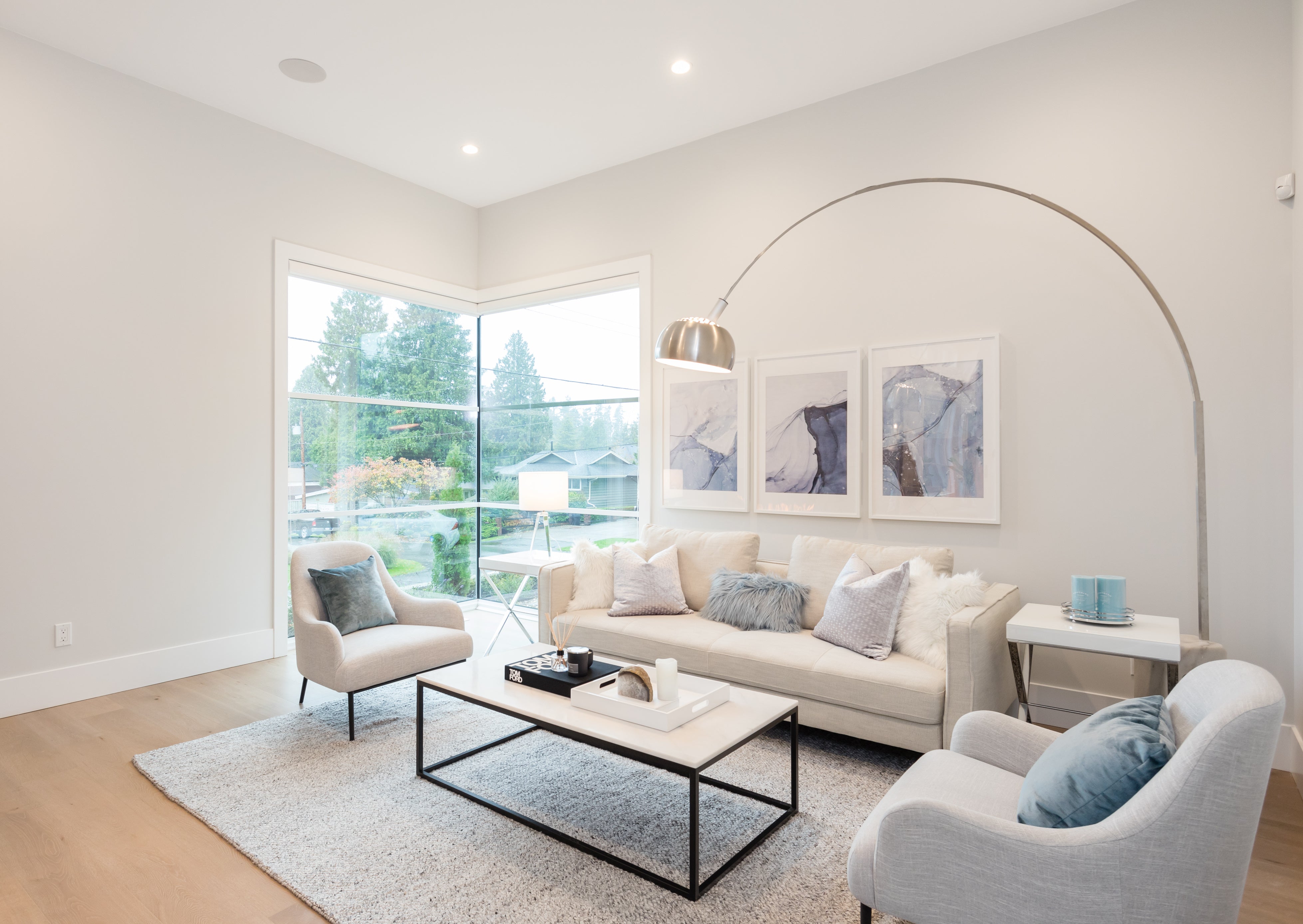 Living Room – Victory Interiors Inc.